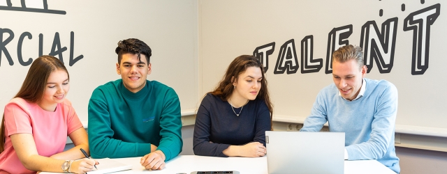 Onderzoeksproject Kenmerken van de ideale HBO docent | Fontys